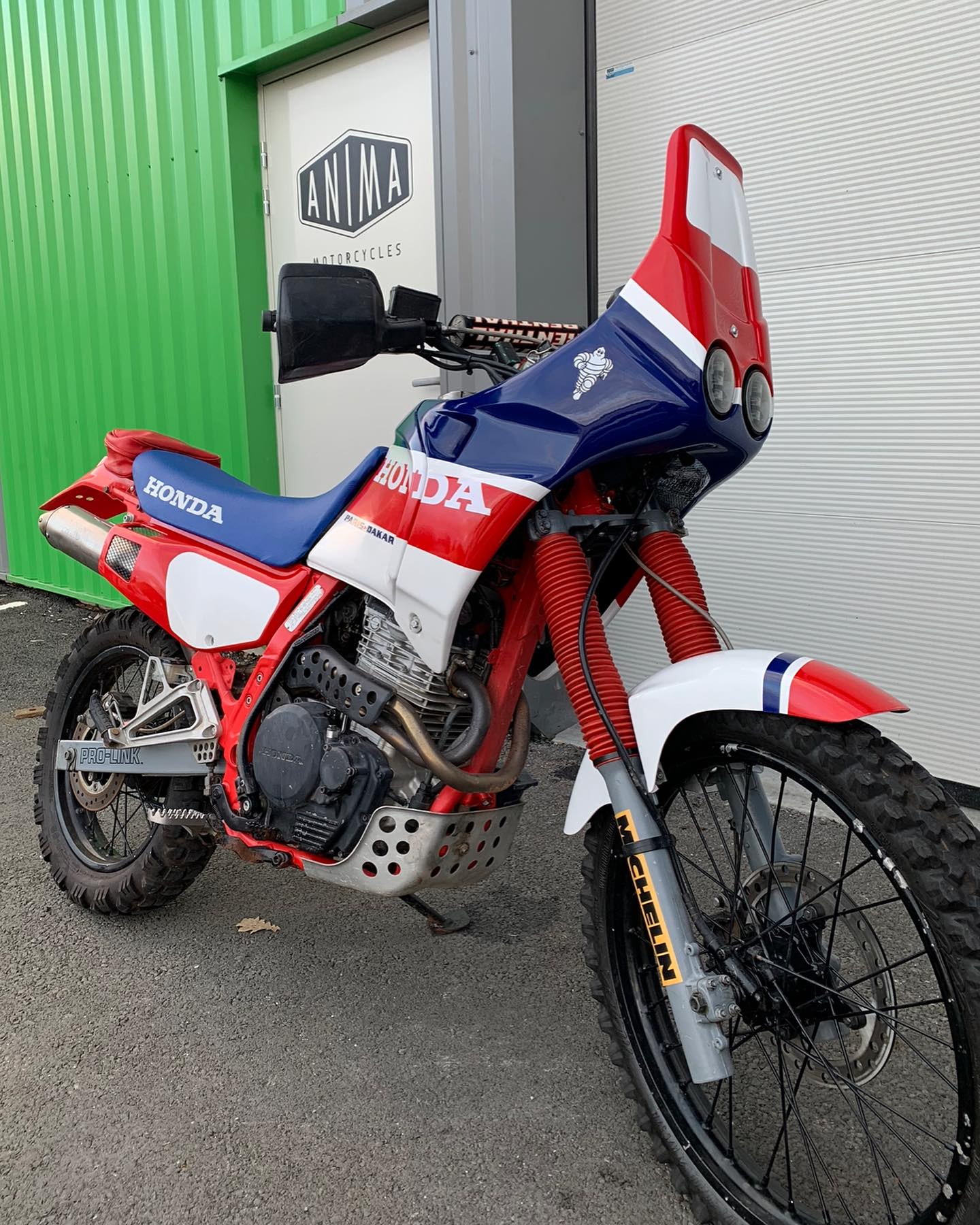 Honda Dominator 1988 - Replica Honda Paris-Dakar - Anima Motorcycles